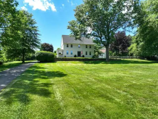 253 N MAIN ST, WEST HARTFORD, CT 06107 Single Family Residence.