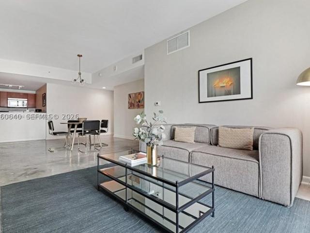 253 NE 2nd St Apt 508, Miami, FL 33132