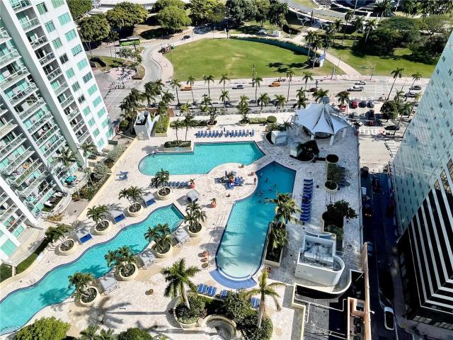 253 NE 2nd St, Unit 2409, Miami, FL 33132 | MLS #A11933