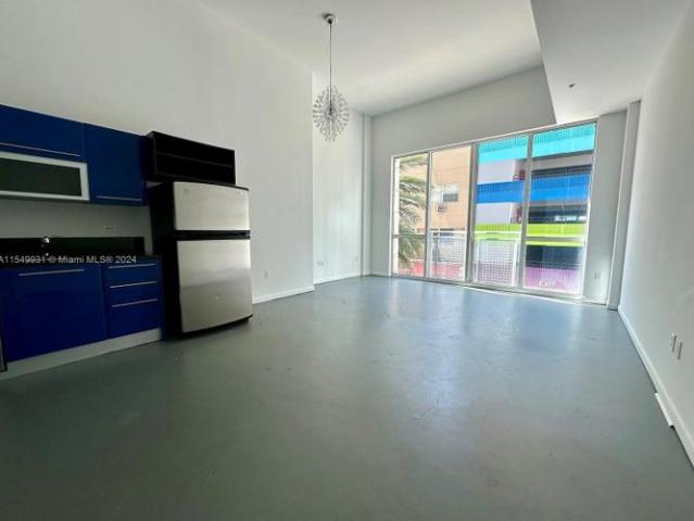253 NE 2nd St #215, Miami, FL 33132