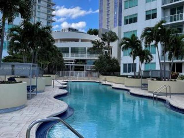 253 NE 2nd St #2304 Miami, FL 33132