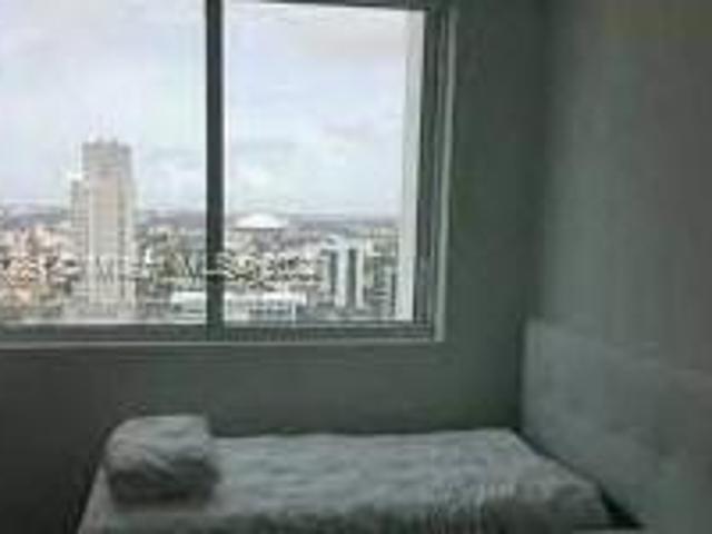253 NE 2nd St #3308 Miami, FL 33132