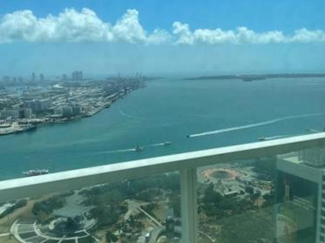 253 NE 2nd St #4407 Miami, FL 33132