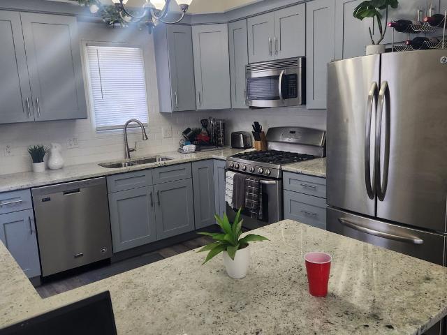 253 S Fulton Avenue
