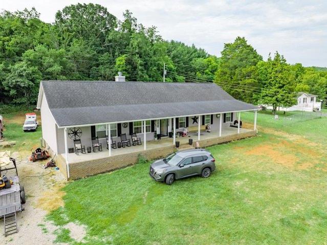 253 Sanders Mines Rd, Max Meadows, VA 24360