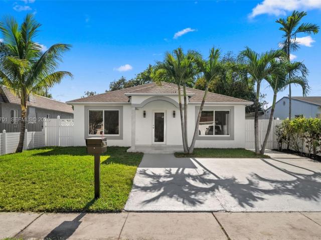 253 SW 4th St, Dania Beach, FL 33004 | MLS #A11935 | Compass