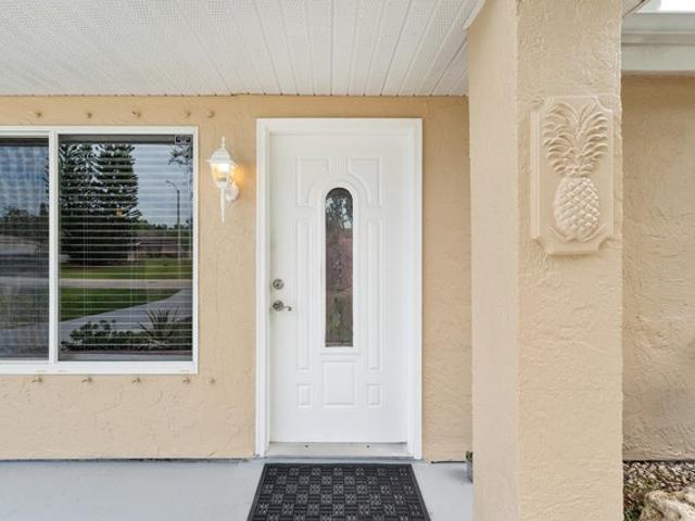 253 SW Cherryhill Rd, Port Saint Lucie, FL 34953