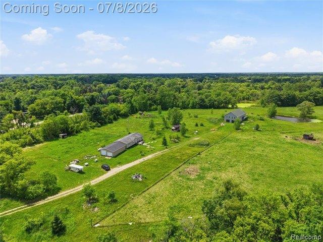 253 Park St, Gaines Vlg, MI 48436