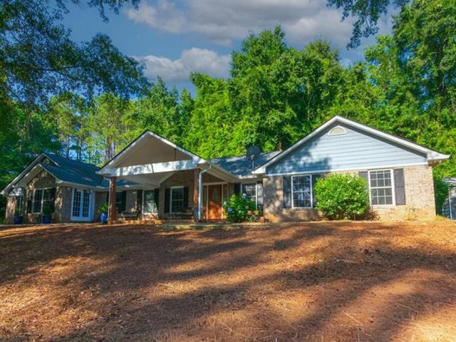 253 Price Rd, Pine Mountain, GA 31822