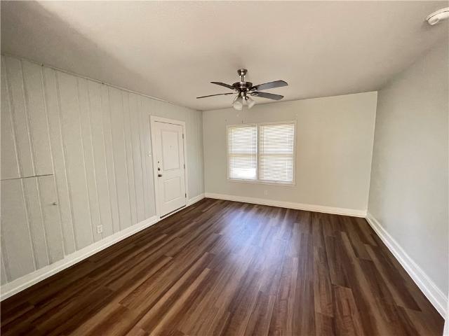 253 Rosebud Ave, Unit 2, Corpus Christi, TX 78404 | MLS #456109 | Compass