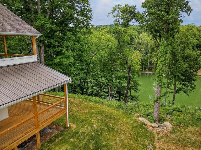 253 River Front Dr