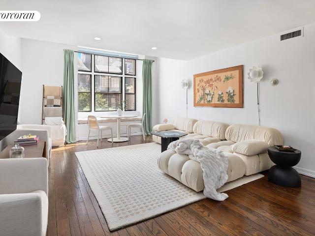 253 West 73rd Street, New York, NY