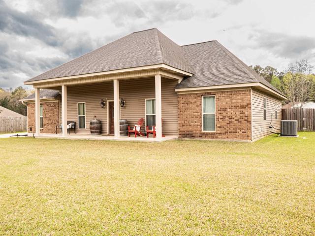 253 Whitetail Ln