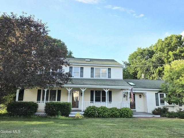 253 Van Vorst Rd, Ballston Lake, NY 12019