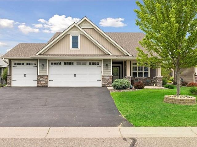 25441 Heims Lake Cir, Wyoming, MN 55092