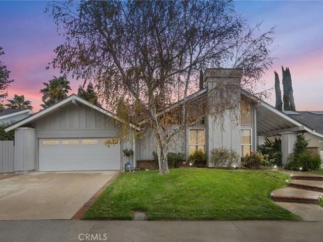 25442 Via Escovar, Valencia, CA 91355