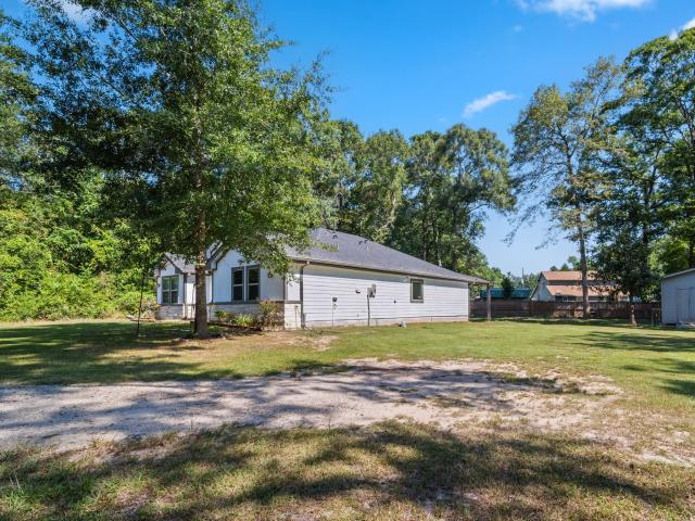 25445 Vine Circle