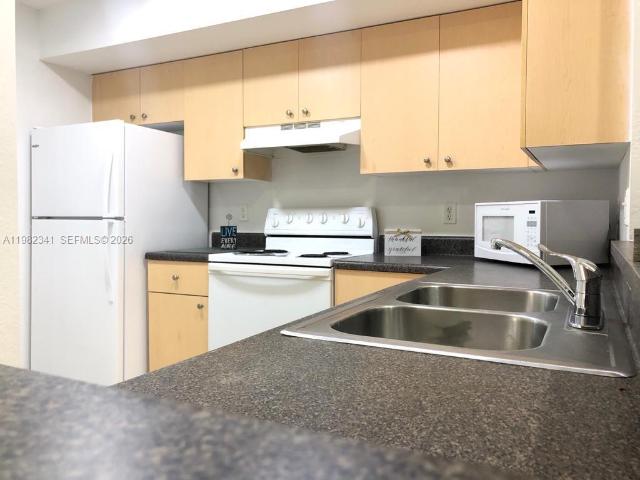 2544 Centergate Dr, Unit 308, Miramar, FL 33025 | MLS #A11982 | Compass