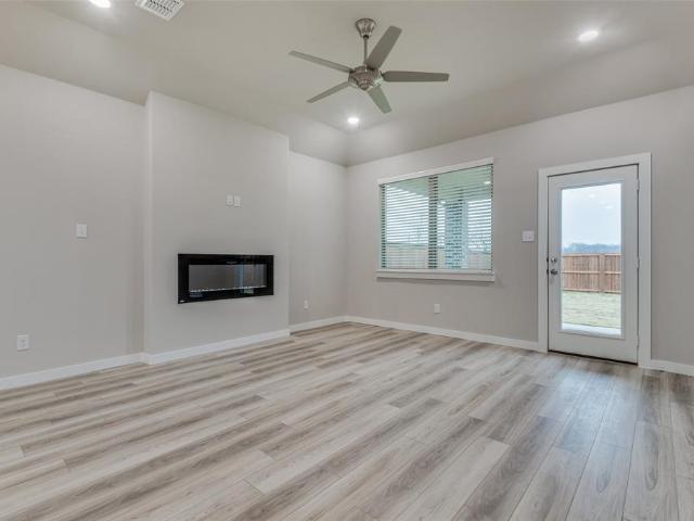 2544 Rambling Road