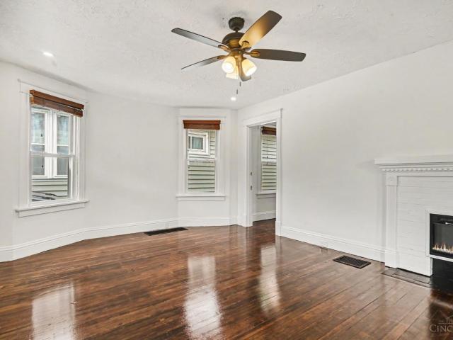 2544 Ring Place