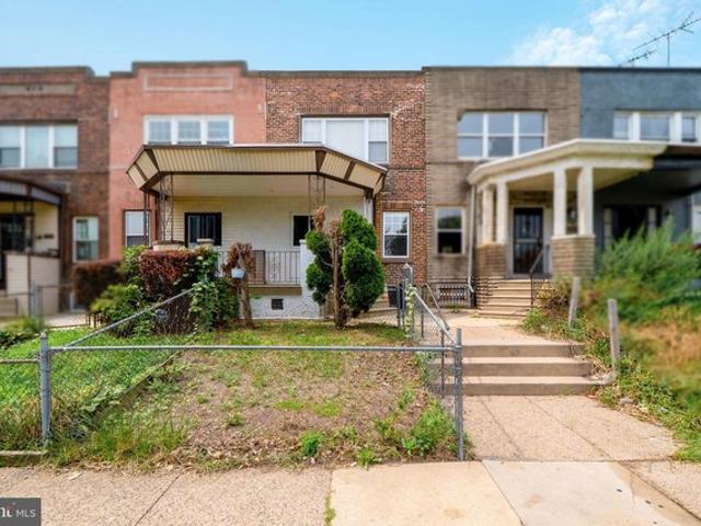 2544 S 68th St, Philadelphia, PA 19142