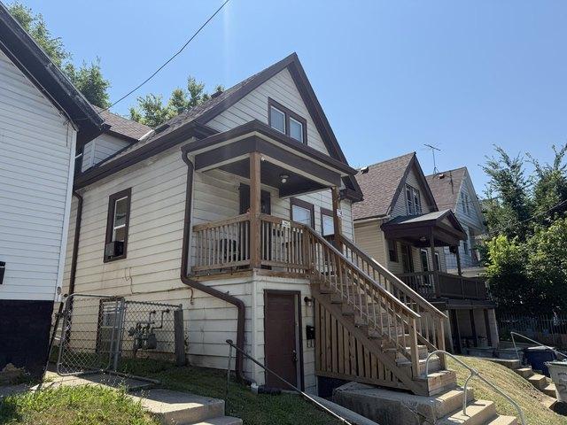 2544 S 6th St, Milwaukee, WI 53215