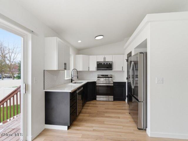 2544 W Chaumont Ln, Coeur D'Alene, ID 83815 | MLS #26 3763 | Compass