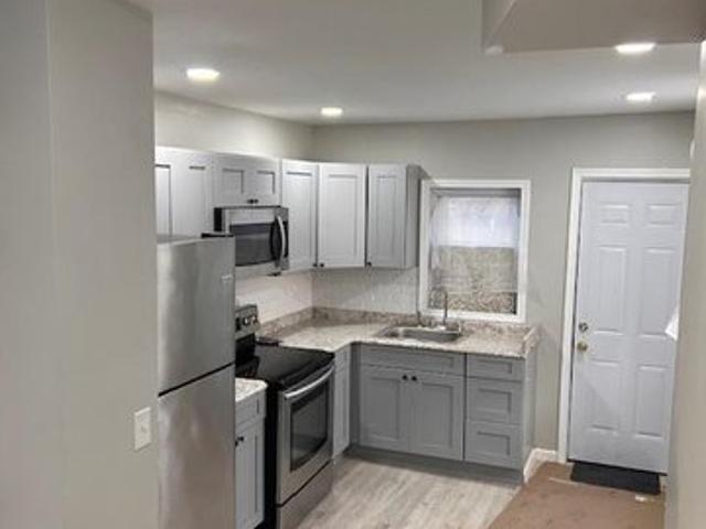 2544 W Silver St, Philadelphia, PA 19132