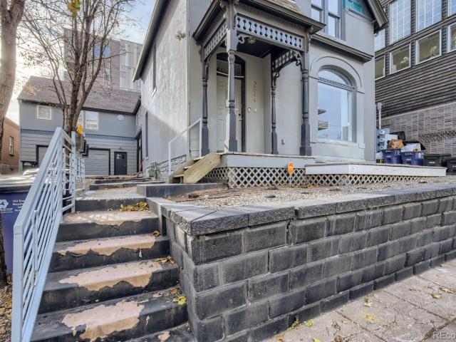 2544 18th Street