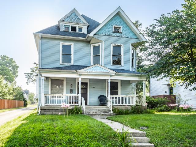 2545 Broadway Street