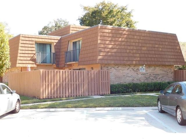 2545 Camelot Ct Unit 2545, Hollywood, FL 33026