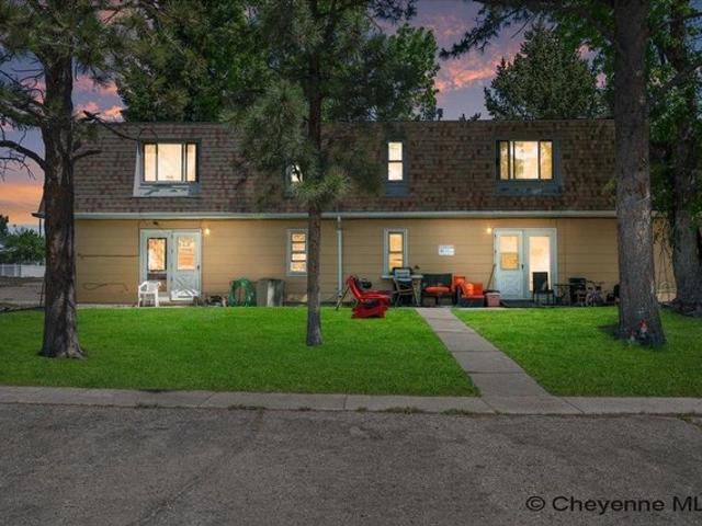 2545 E 9th St, Cheyenne, WY 82001