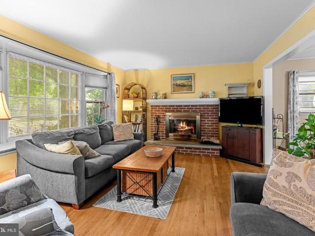 2545 Golden Drive