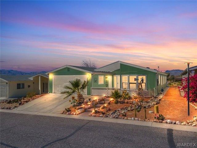 2545 Hillcrest Park Dr, Bullhead City, AZ 86429