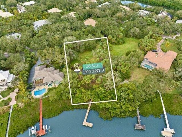 2545 Riverview Ct, Vero Beach, FL 32963