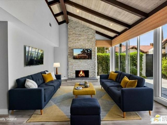 2545 S Gene Autry Trl Unit F, Palm Springs, CA 92264