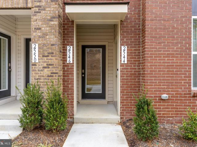 2546 Neabsco Common Pl, Woodbridge, VA 22191 | MLS #VAPW2116 | Compass