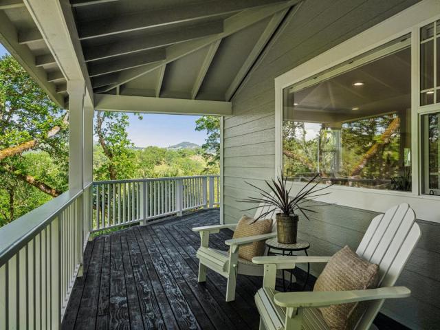 2546 Cresta Rd, Santa Rosa, CA 95404 | MLS #326029