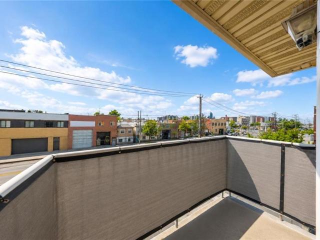 2546 Stillwell Avenue # 3A