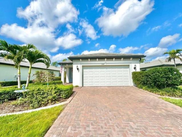 2547 Brassica Dr, North Port, FL 34289