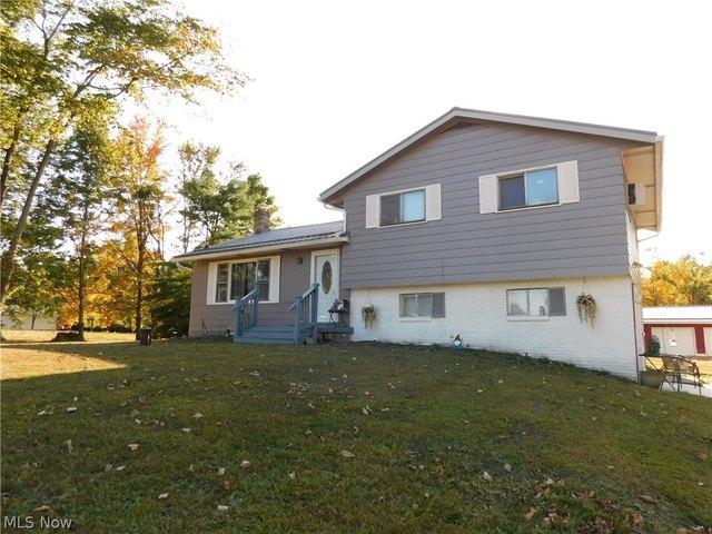 2547 Industry Rd, Atwater, OH 44201