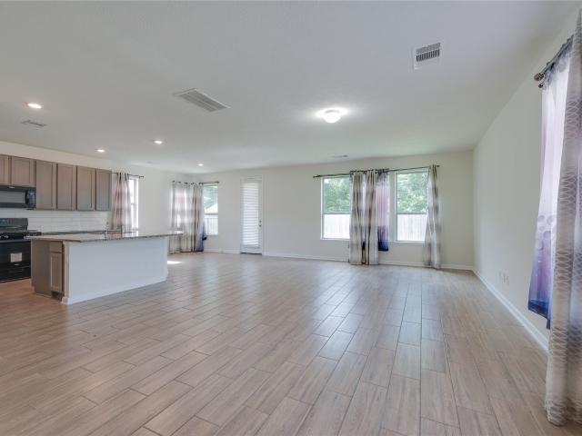 2547 White Bluff Lane