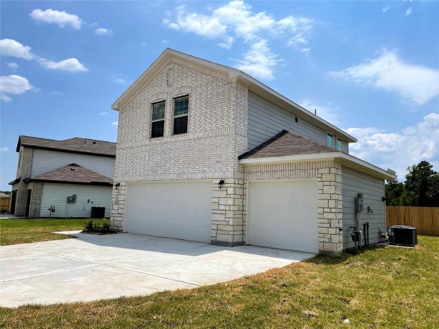 25484 Northpark Lake Drive