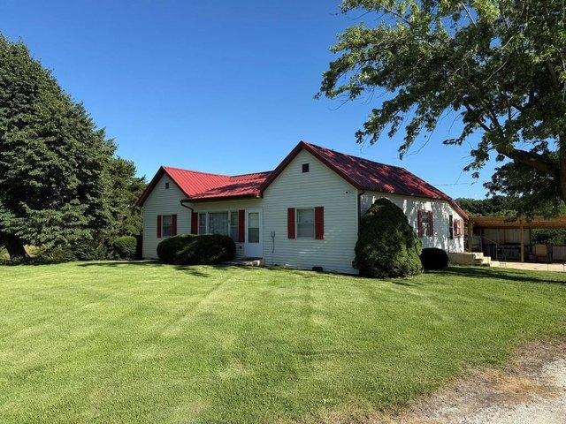 25486 Hertz St, Bevier, MO 63532