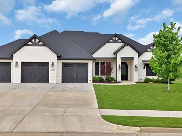 2548 Bunker Hill Dr, Burleson, TX 76028
