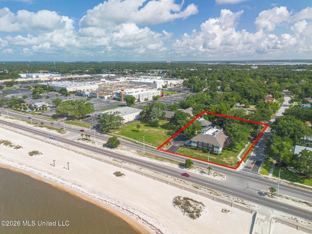 2548 Beach Boulevard