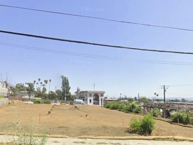 2548 El Molino Ave, Altadena, CA 91001
