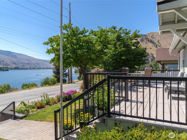 2548 Entiat Way, Entiat, WA 98822 | MLS #2485 | Compass