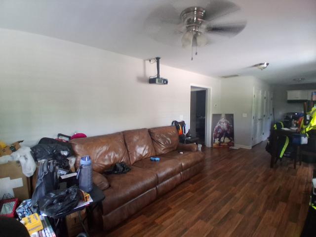 2548 Glenrose Ave