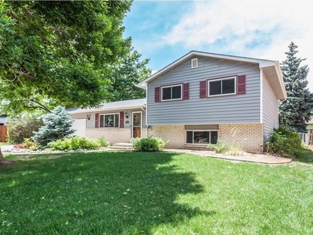 2549 Newport Dr, Fort Collins, CO 80526